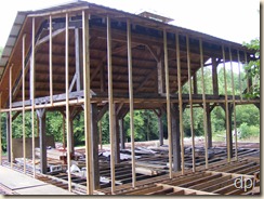 Cedar Ridge Farm: Vertical stringers